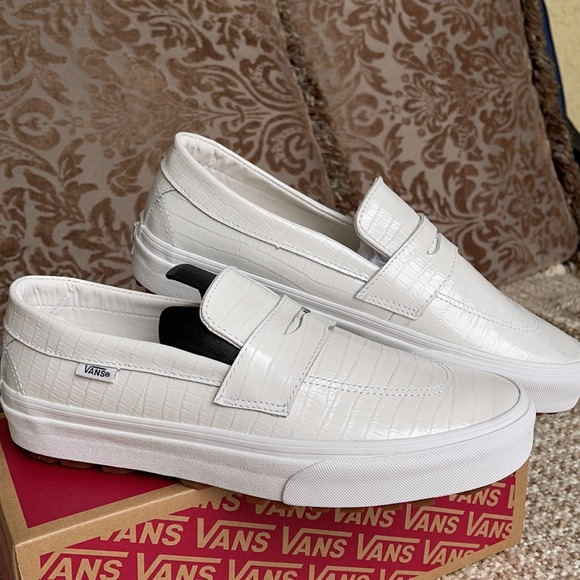 Vans | Shoes | Vans Style 53 Dx Patent Croc Whtblblnkcdblnk Mens | Poshmark